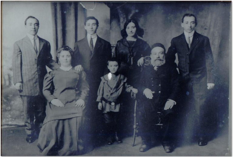 Rabbi Nachum Avigdor Rabinowitz (Katzenellenbogen) | kevarim.com